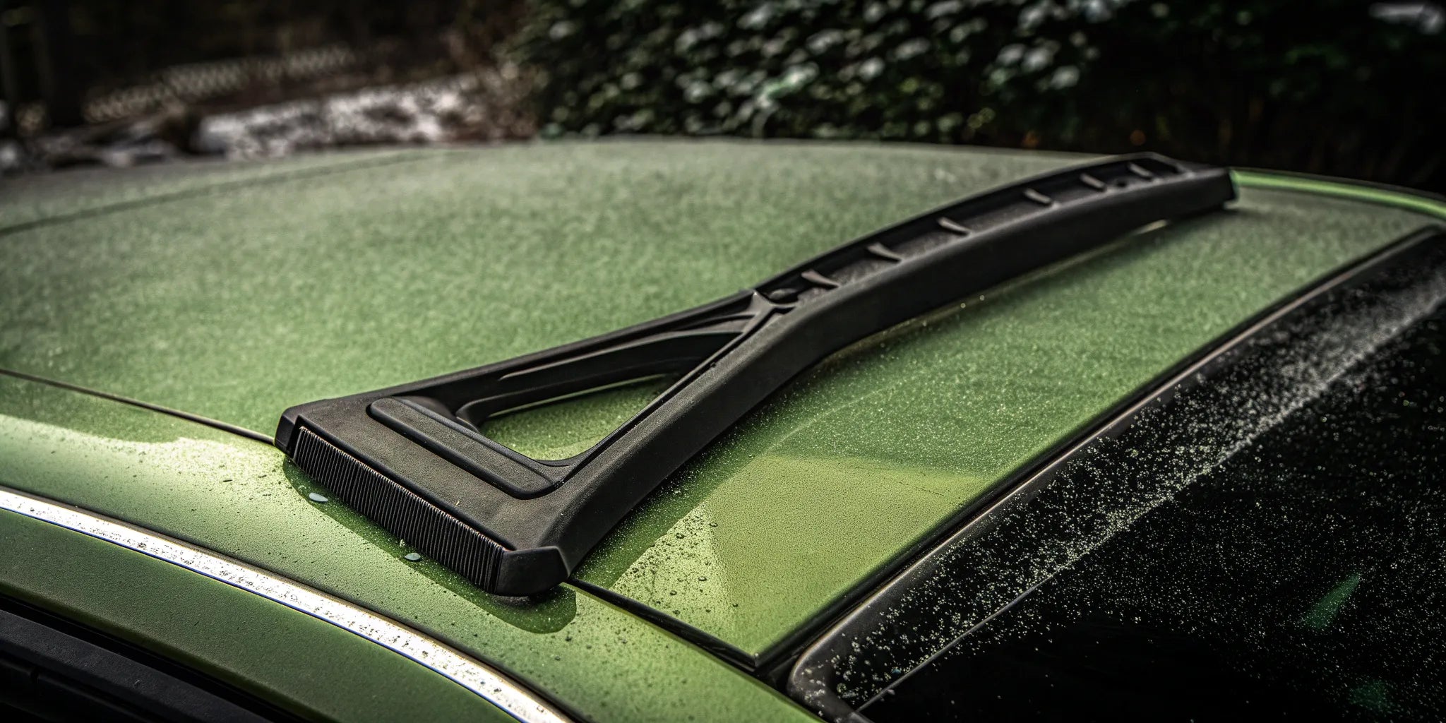 5 Unbreakable Car Scrapers That Won't Snap