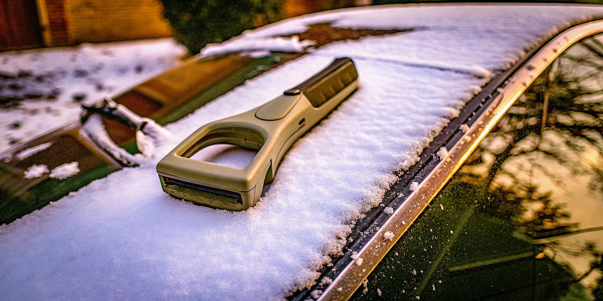 6 Best Heavy-Duty Snow Scraper Sets (2026 Review)